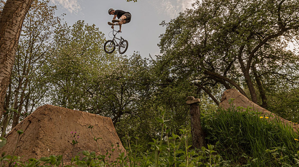 freedombmx Grilled, Ep. 2: Alessandro Izzo - freedombmx