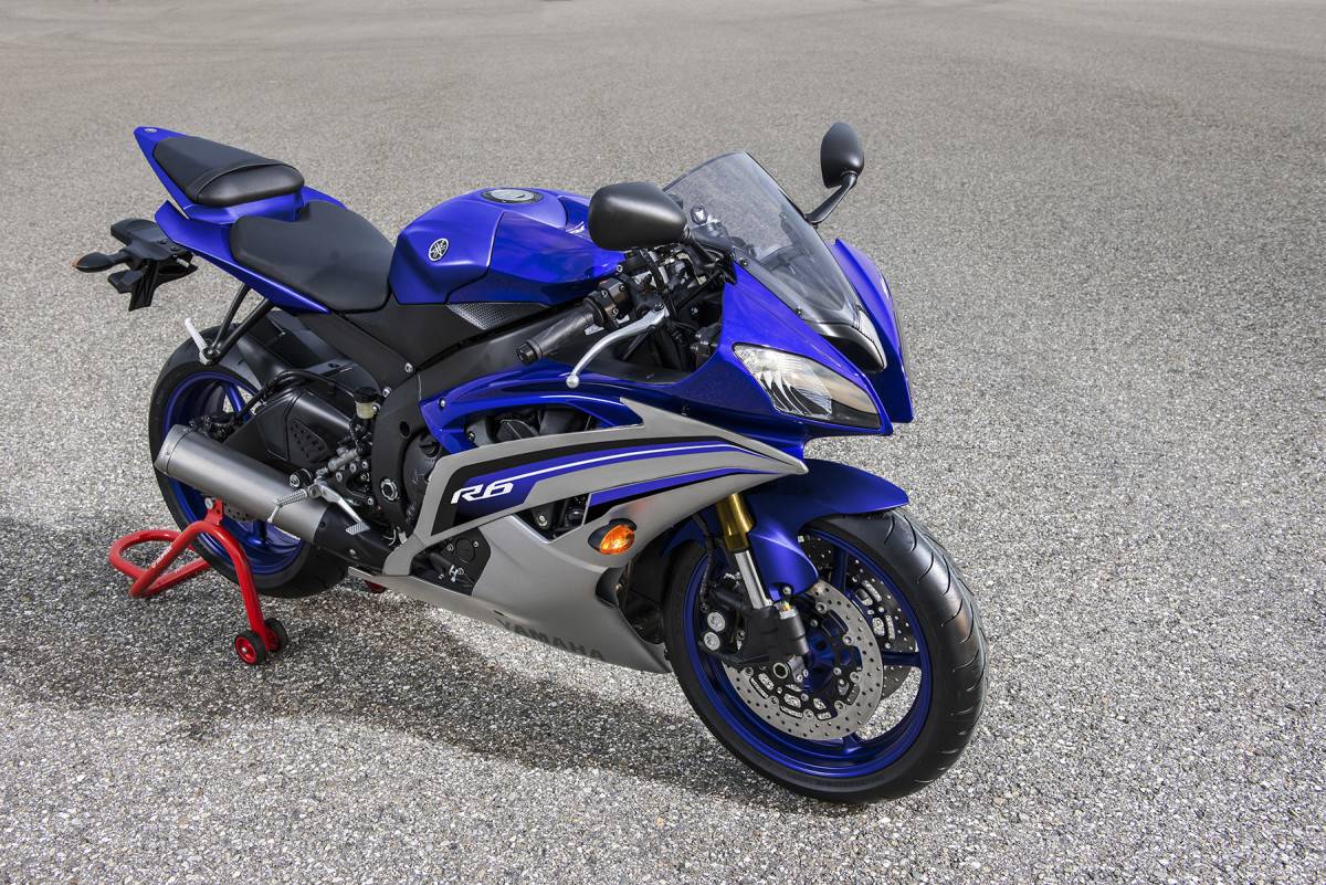 Yamaha YZF-R6 2015 - Precio, fotos, ficha técnica y motos rivales