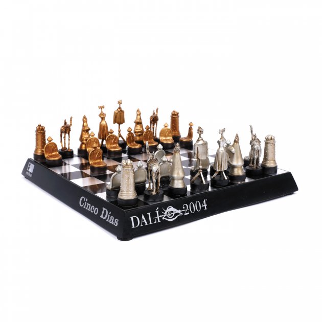 ”Salvador Dalí Surrealistic chess set” - Joc de șah, piese cu design ...