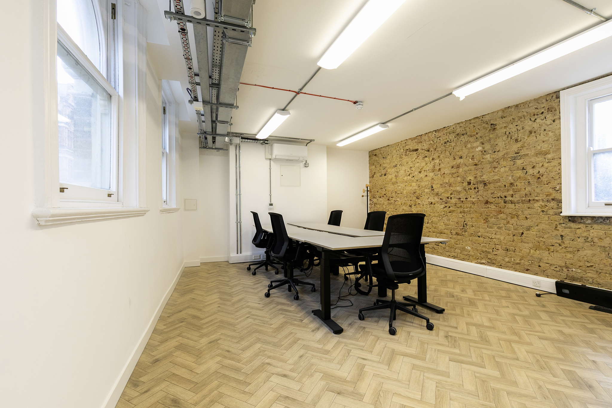 Office to let in 21 Liverpool Street, London, EC2M 7PD from 1037 to ...