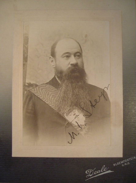 Signed Photograph Of President M.t. Steyn - Auction #12 ...