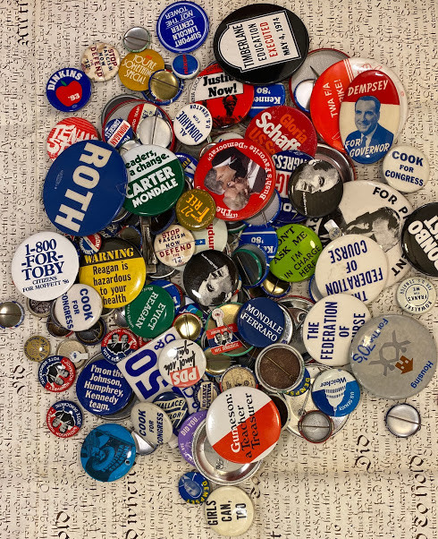 A Collection Of Approx. 390 Political & Protest Buttons - Auction #1 ...