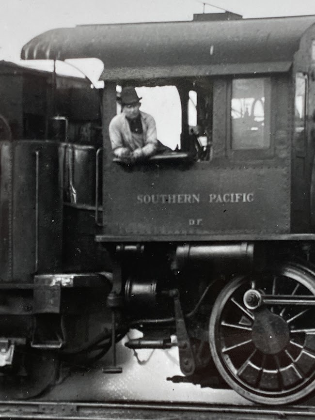 Railroad Photographs: Vintage Images Of Southern Pacific Steam Engines ...