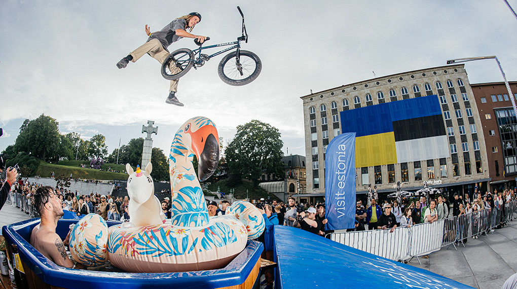 Willkommen an Bord, Merlin Czarnulla! - freedombmx