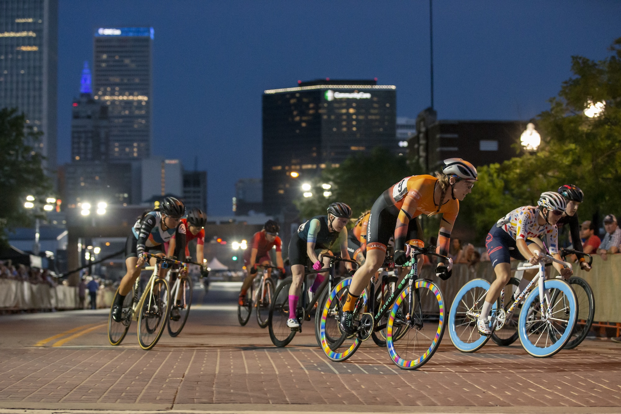 Red Bull Traffic Lights: Das Radrennen, das Frankfur...