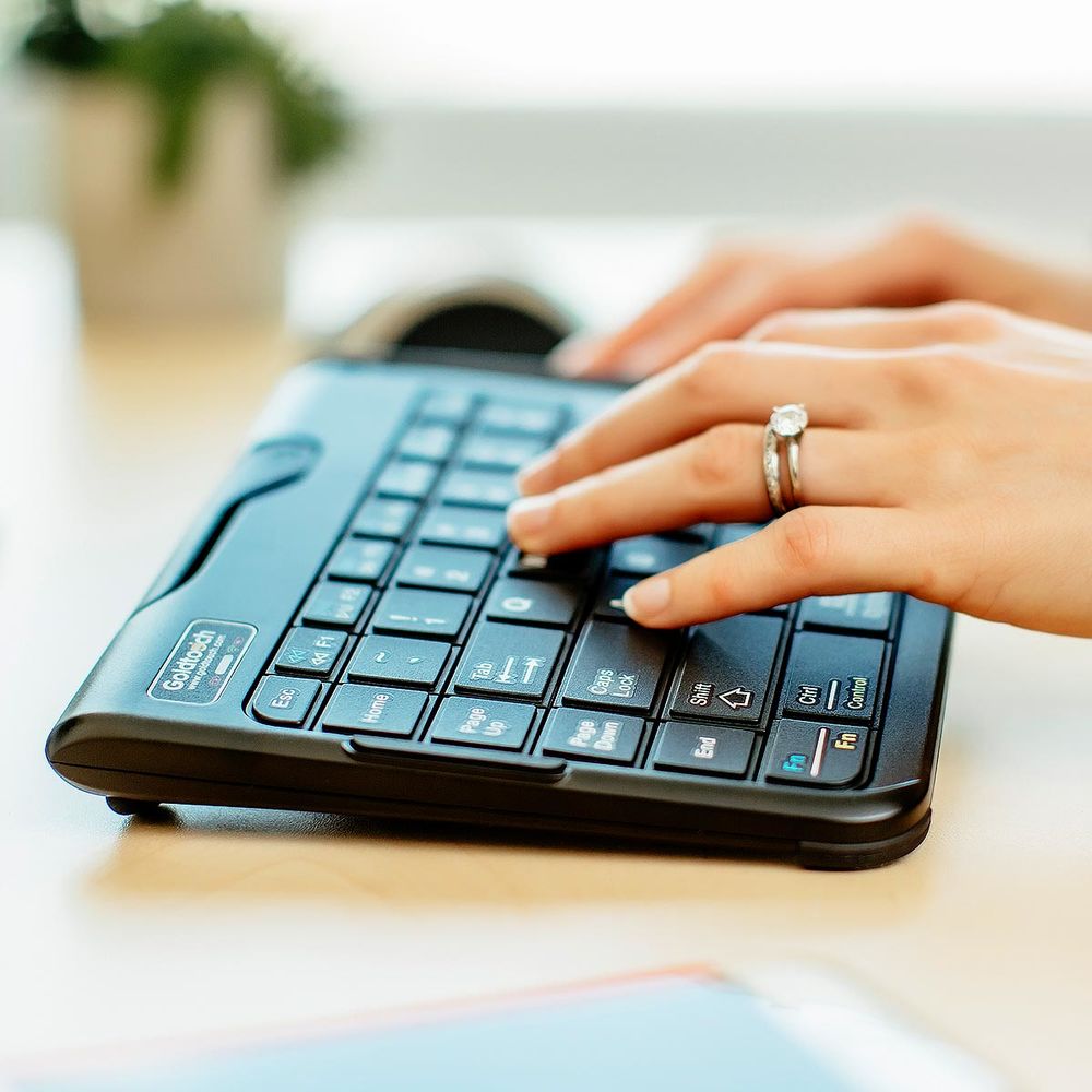 Goldtouch Go 2 Bluetooth Wireless Mobile Keyboard