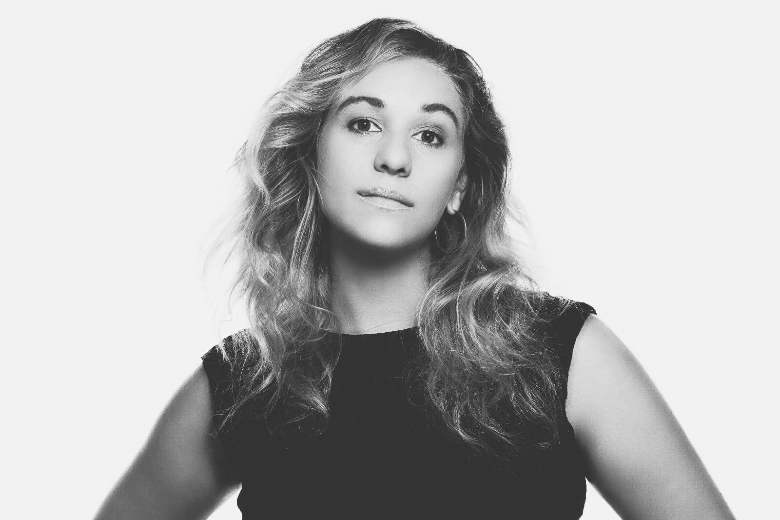 Divinas y orgullosas | Lagenda