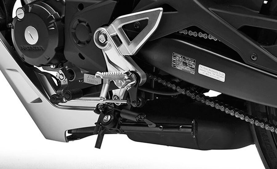 What are the parts of a motorbike engine? - Box Repsol