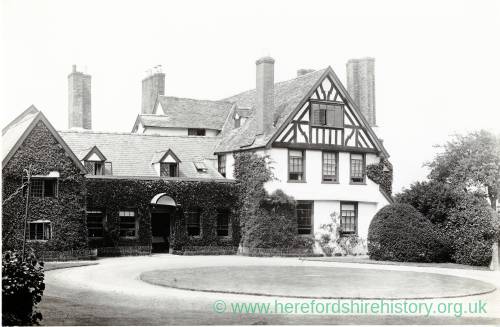 Li2217_Shropshire_-_Lydbury_North_Plowden_Hall_-_front.jpg ...