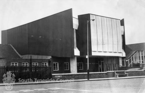 Simonside Social Club - South Tyneside Libraries