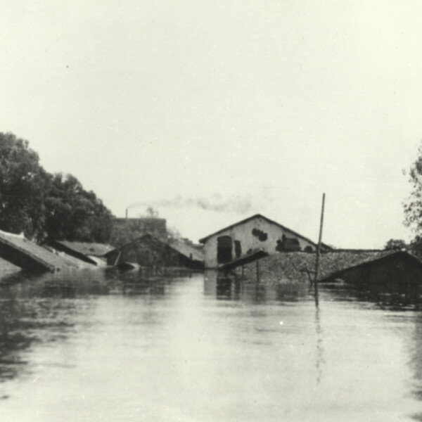 Photograph of submerged properties in Hankow (Wuhan) during the 1931 ...