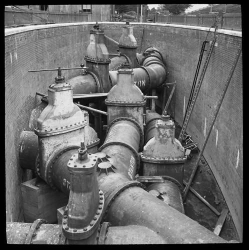 Valve pit at Walton - Thames Water