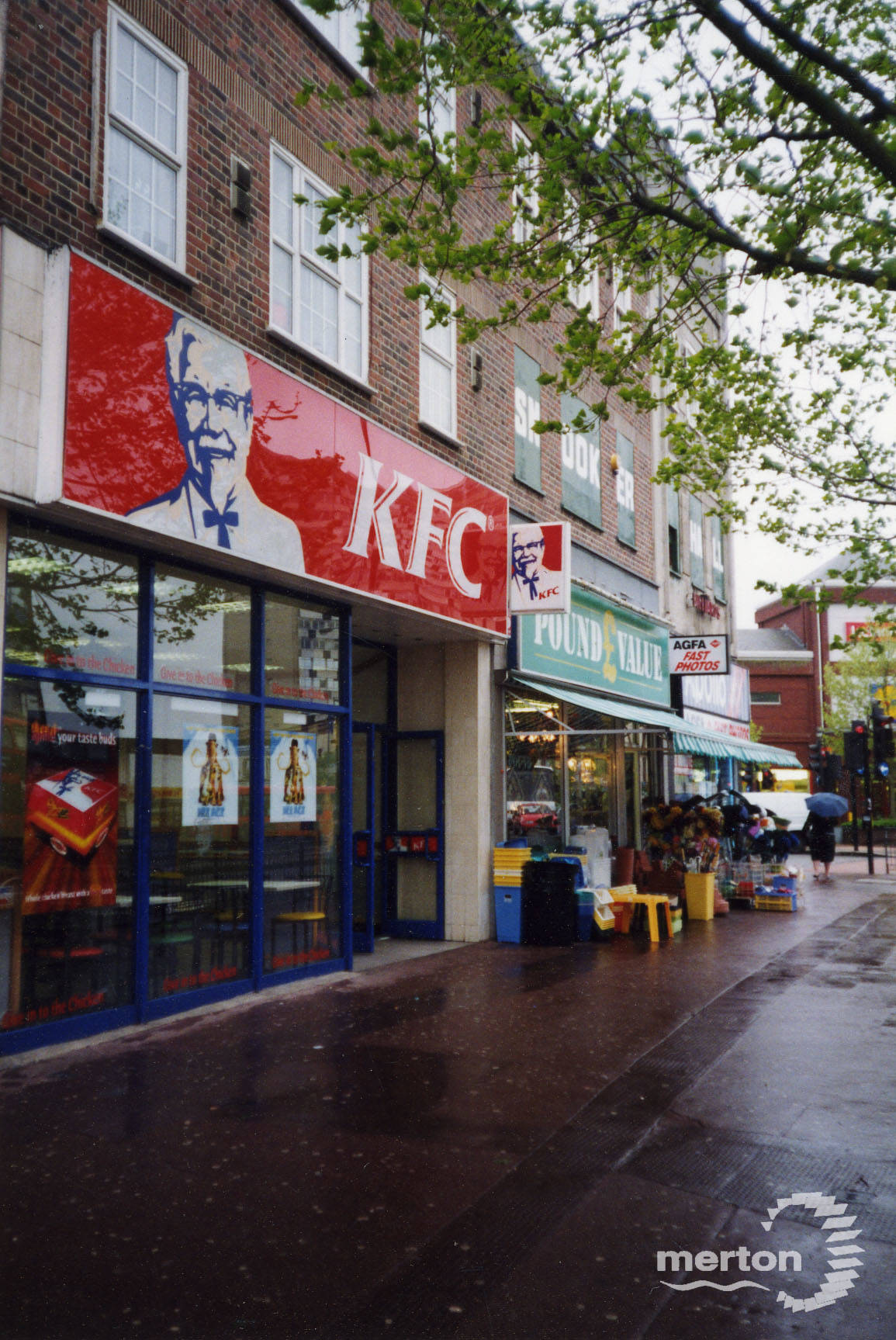 KFC & Pound Value, London Road - Merton Memories Photographic Archive