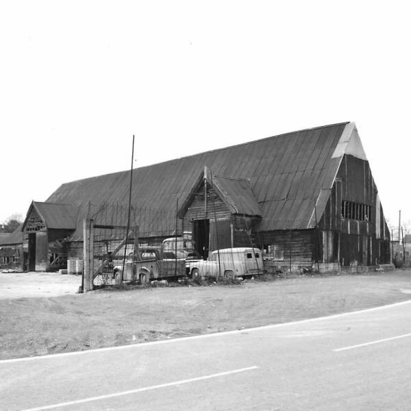 1964 The Tithe Barn Houghton Regis - Houghton Regis Heritage Society