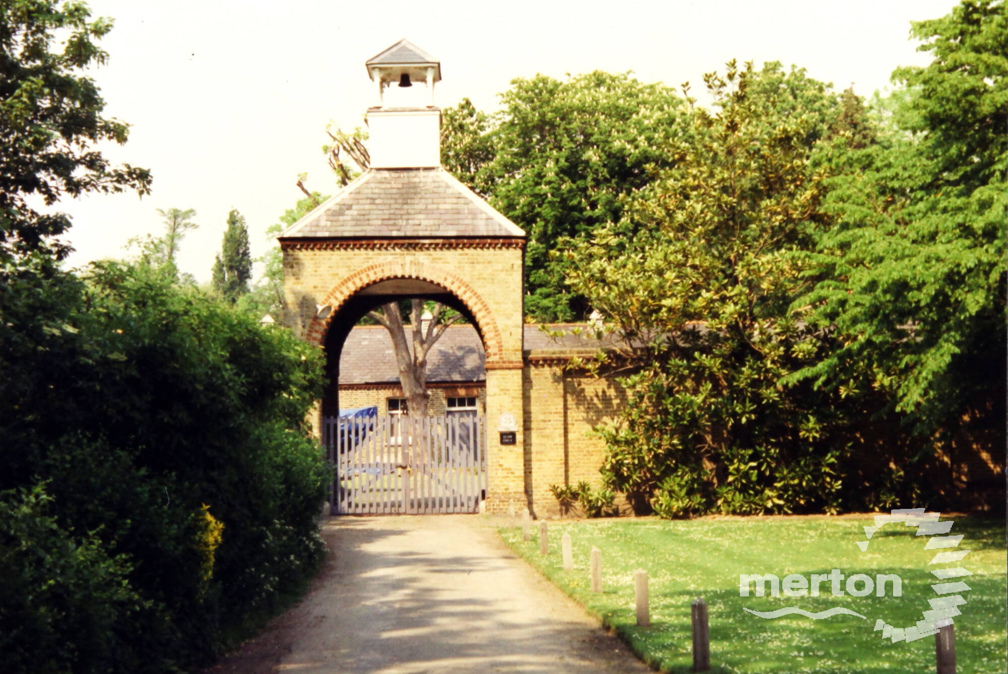 The Stable Block in the Morden Hall Complex - Merton Memories ...