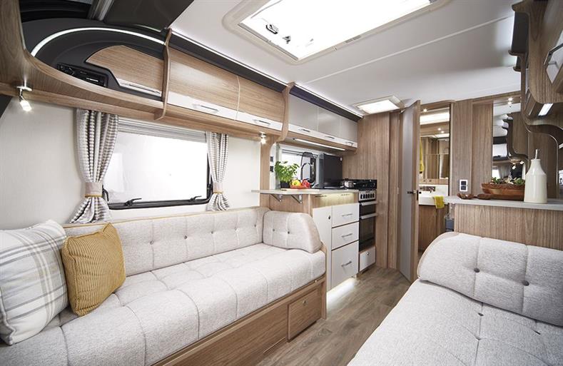 2019 COACHMAN VIP 565 | Caravans Website