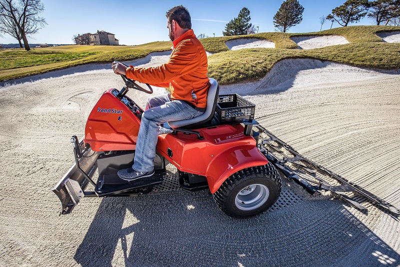 Smithco electric Sand Star E | Landscape & Amenity