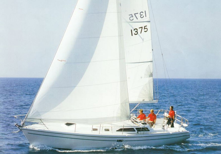 Catalina 36 MkII: Tall Rig - 1994 - TheBoatDB – TheBoatDB