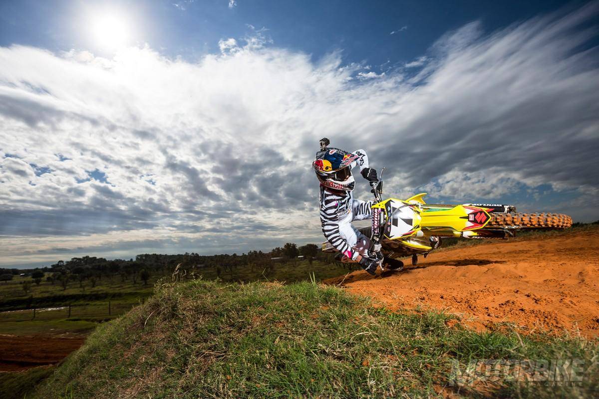 ¿Sabes lo que es hacer un Bubba Scrub? - Motorbike Magazine