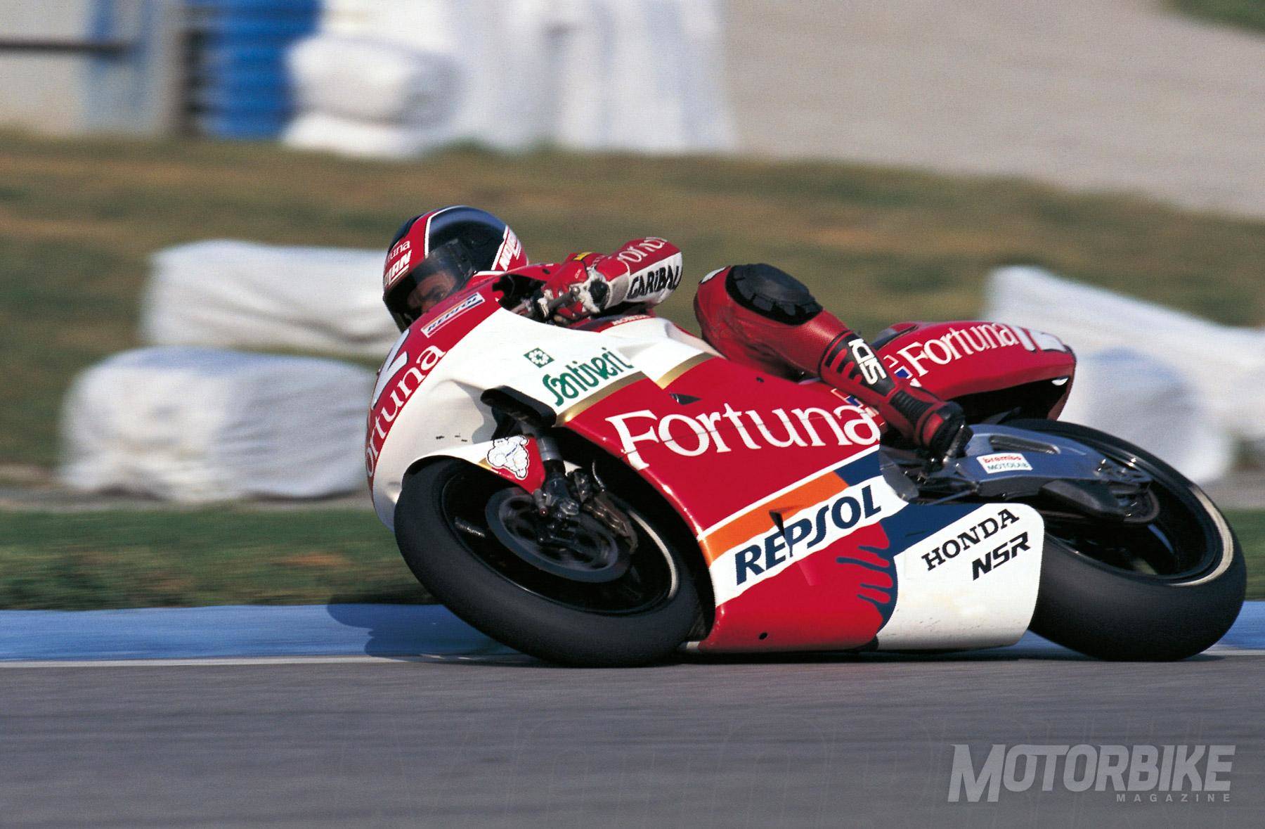 El día que Carlos Checa sorprendió a todos - Motorbike Magazine