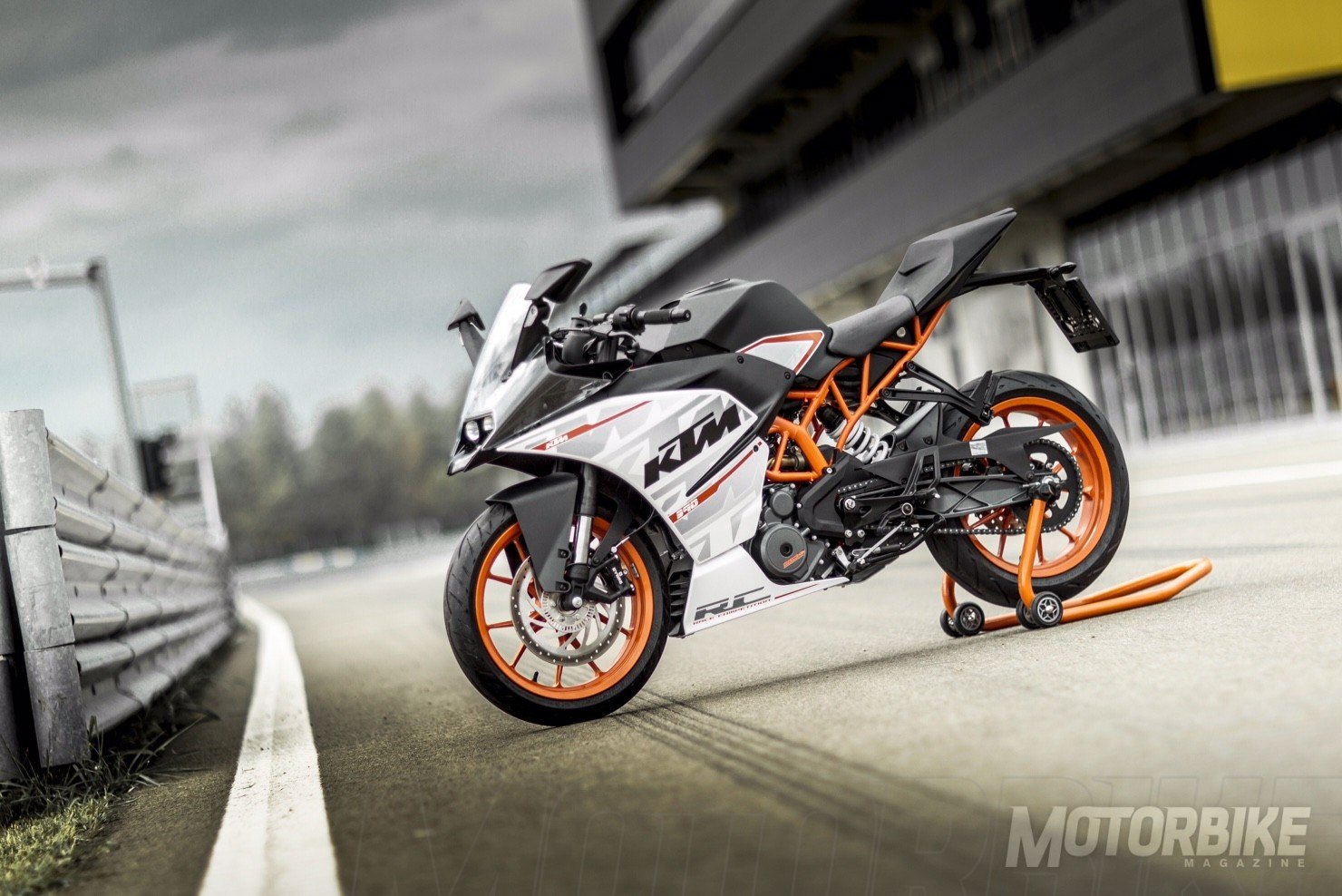 KTM Media Challenge 2016 - Motorbike Magazine