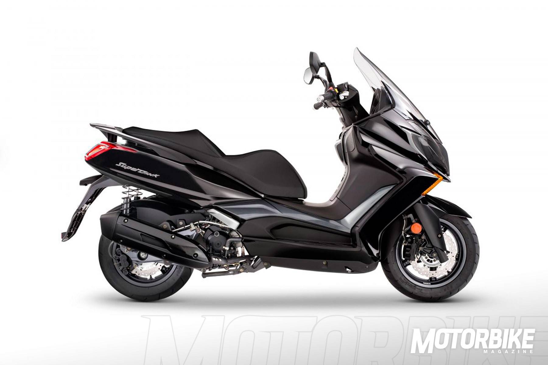 KYMCO Super Dink 125 2017 - Precio, fotos, ficha técnica y motos rivales