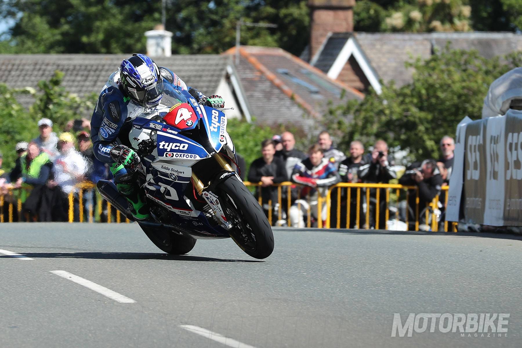 TT Isla de Man 2017: Ian Hutchinson aumenta su leyenda tras ganar en ...