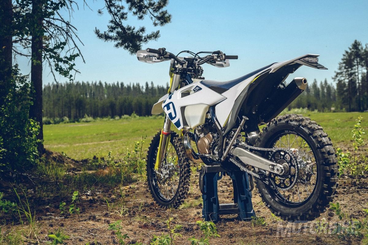 Husqvarna TE 300i 2020 - Precio, fotos, ficha técnica y motos rivales