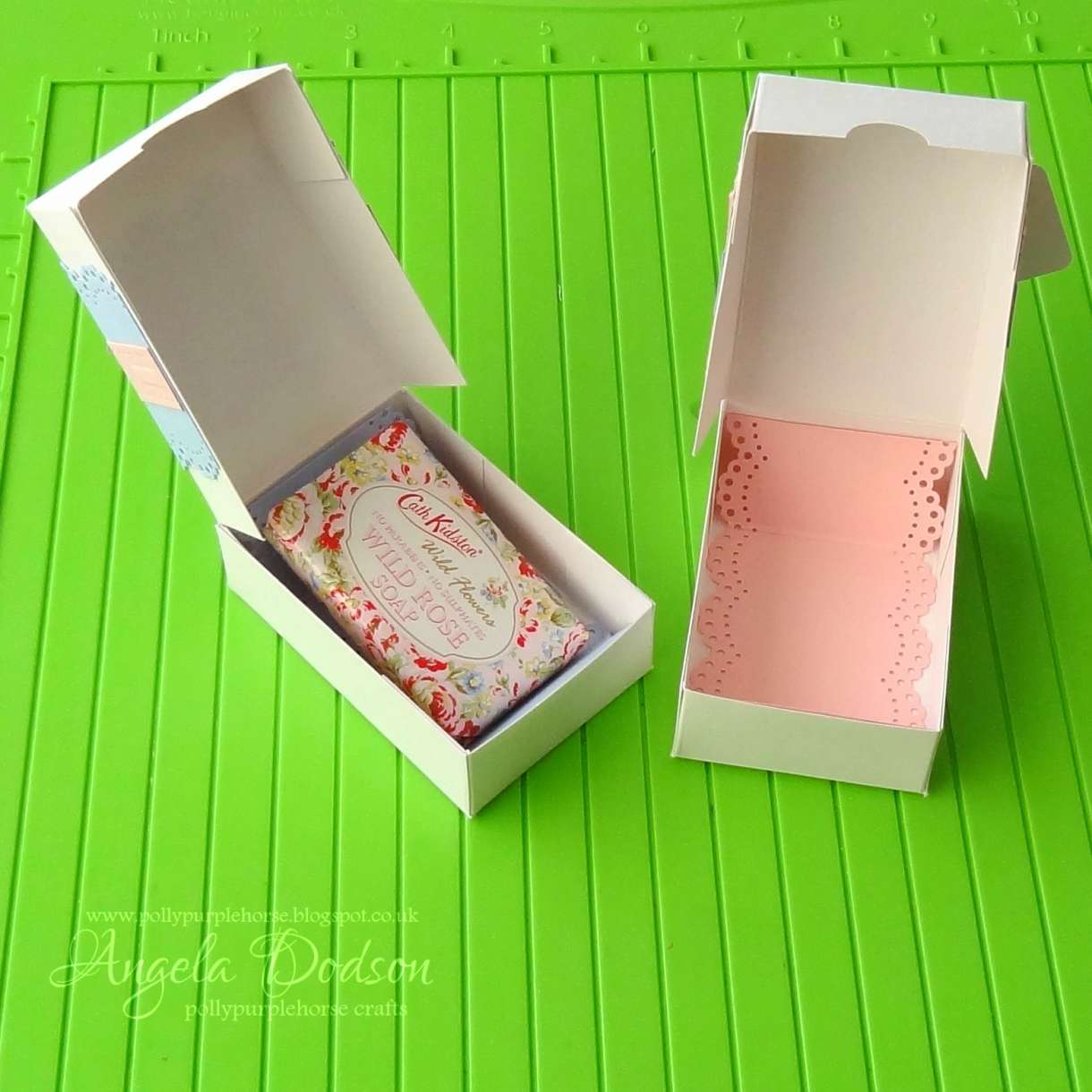 How to Make Mini Gift Boxes - A simple Tutorial