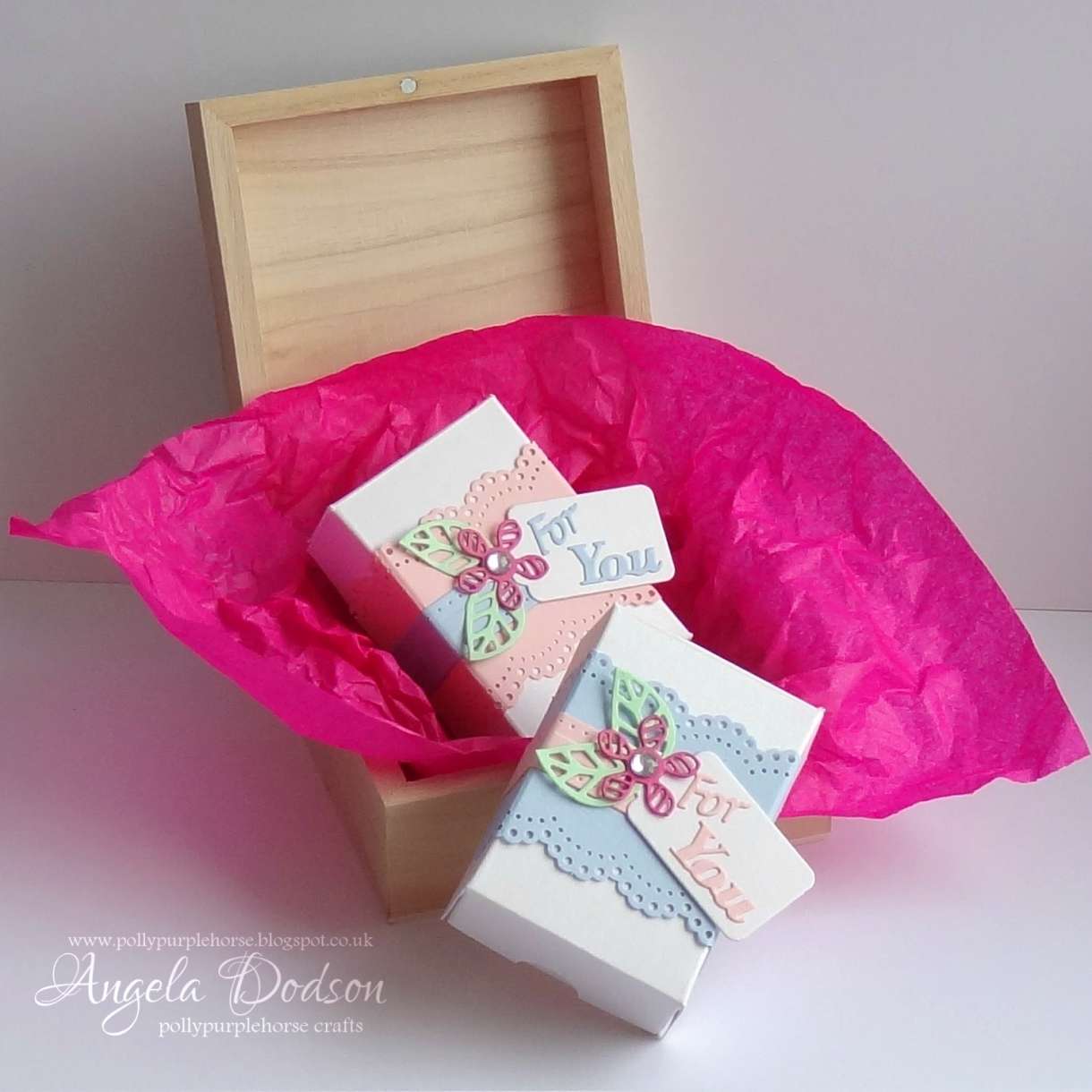 How to Make Mini Gift Boxes - A simple Tutorial