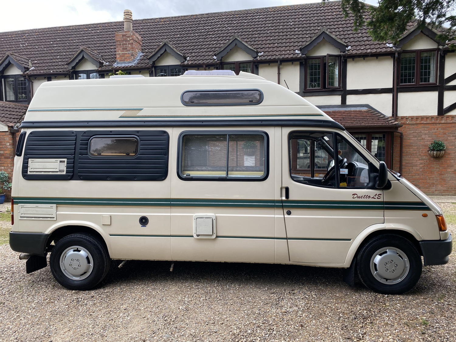 Auto Sleeper Duetto LE Camper Van - Ford Transit 2.5TD - 1 Owner for 18 ...