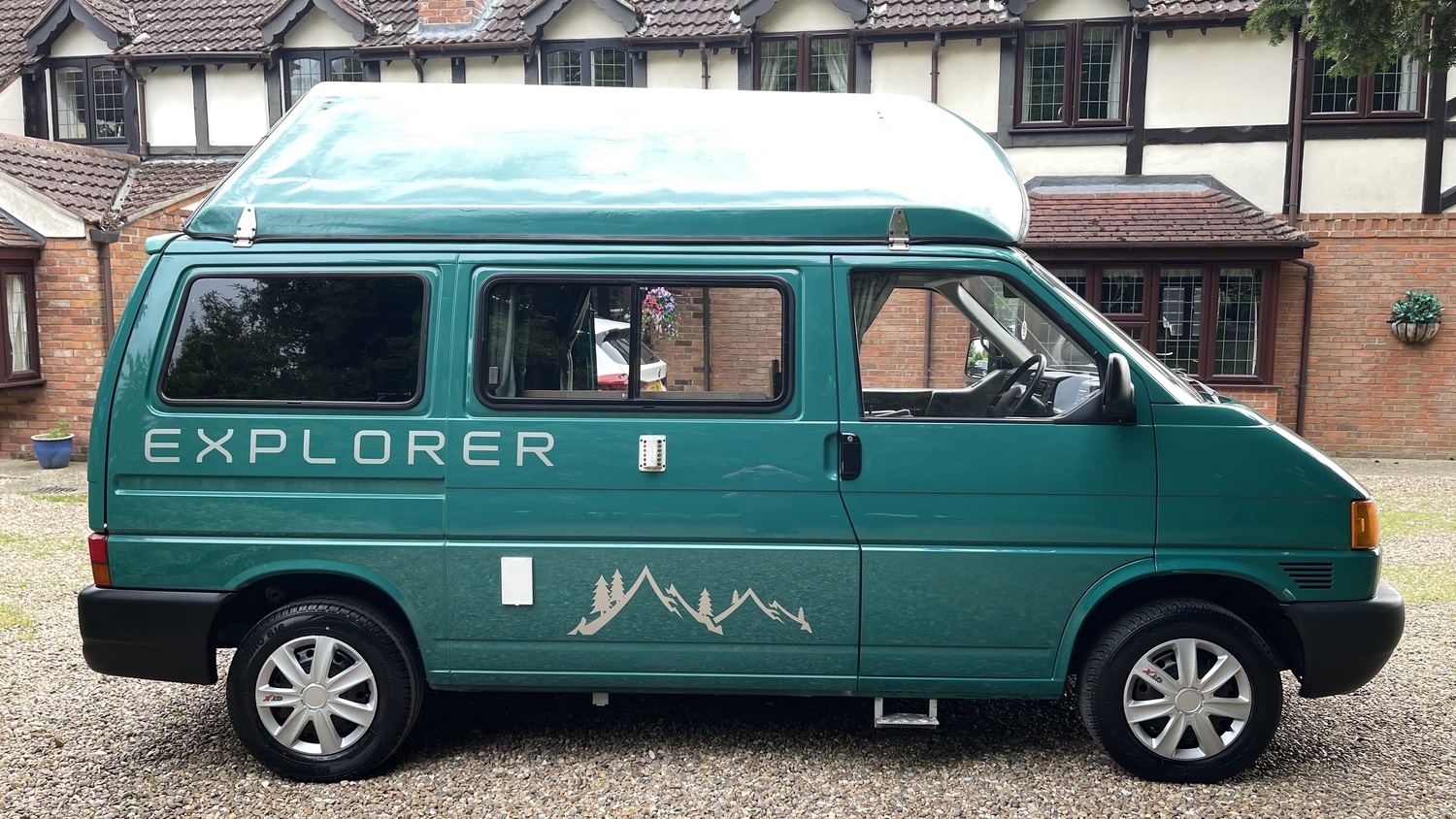 1998 VW Transporter T4 Camper Van 2 Berth PRO conversion AUTOMATIC ...