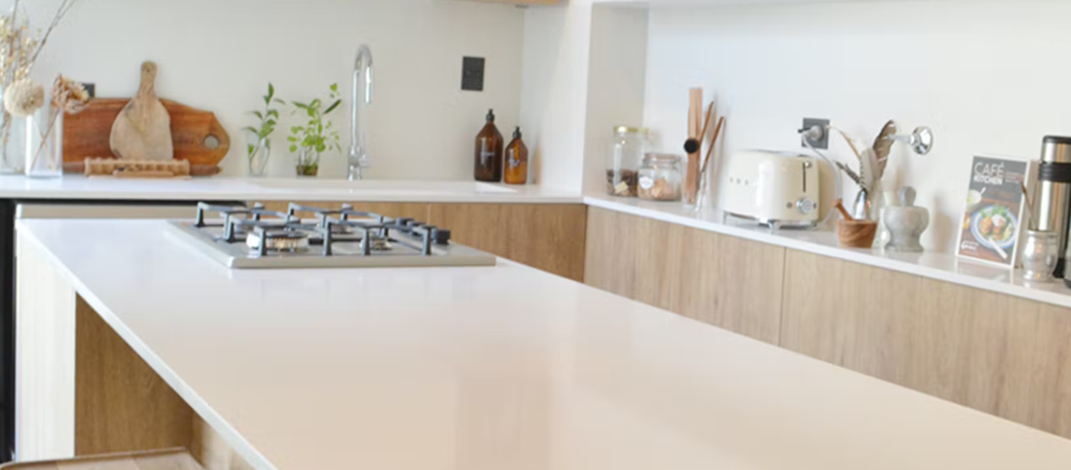 Silestone Miami White17