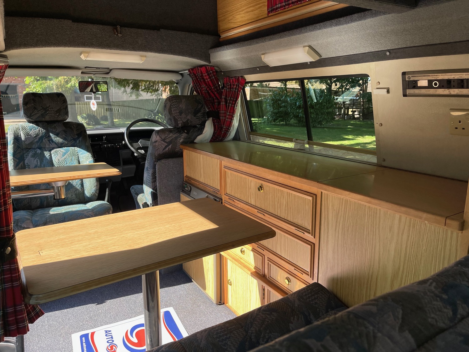 Autosleeper Trooper VW Transporter T4 Camper Van 4 Berth 1995 Petrol 2. ...