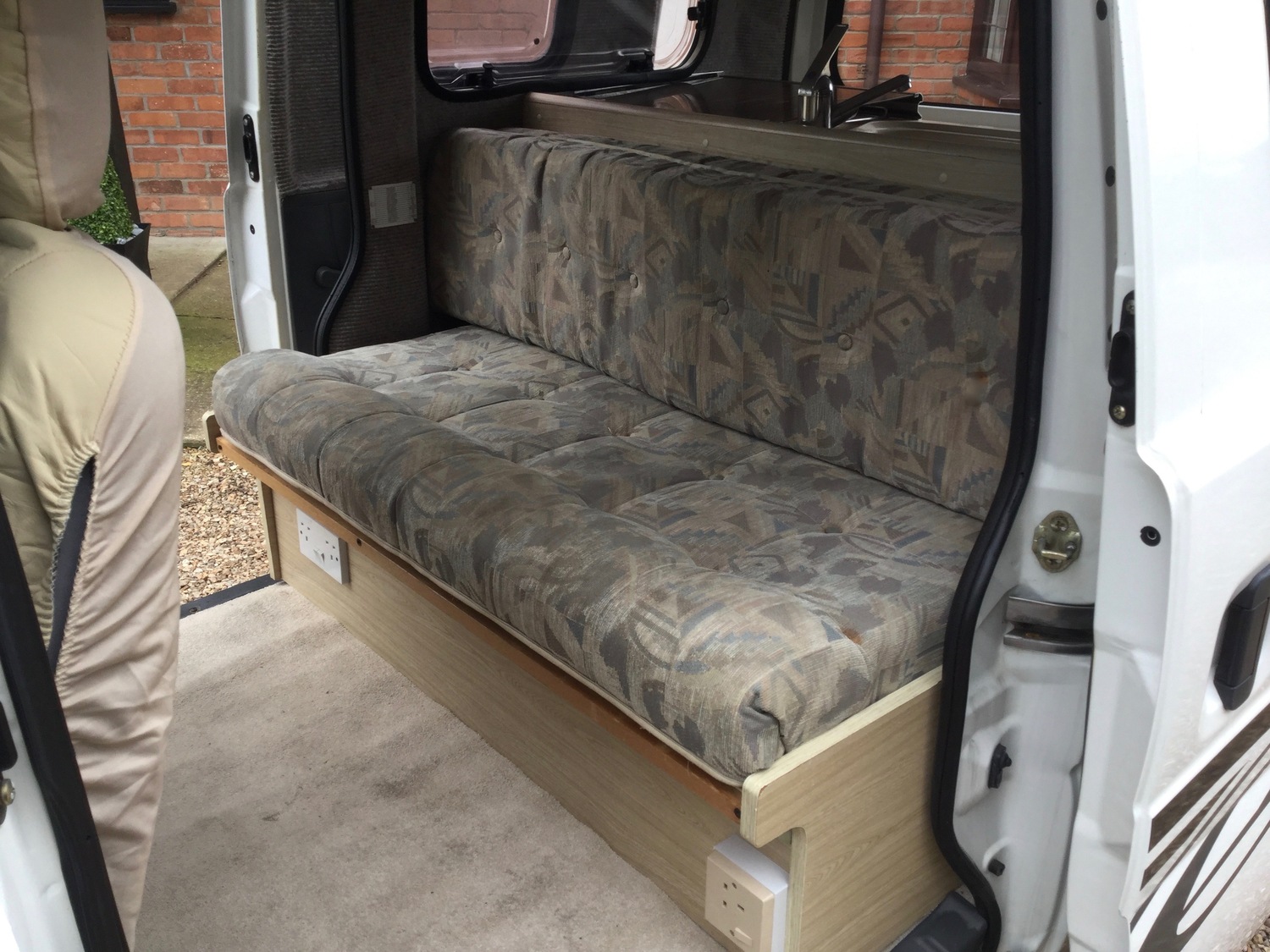 63reg DFSK Loadhopper Micro Camper - 2 Berth - 1.3 Petrol | Dragonville ...