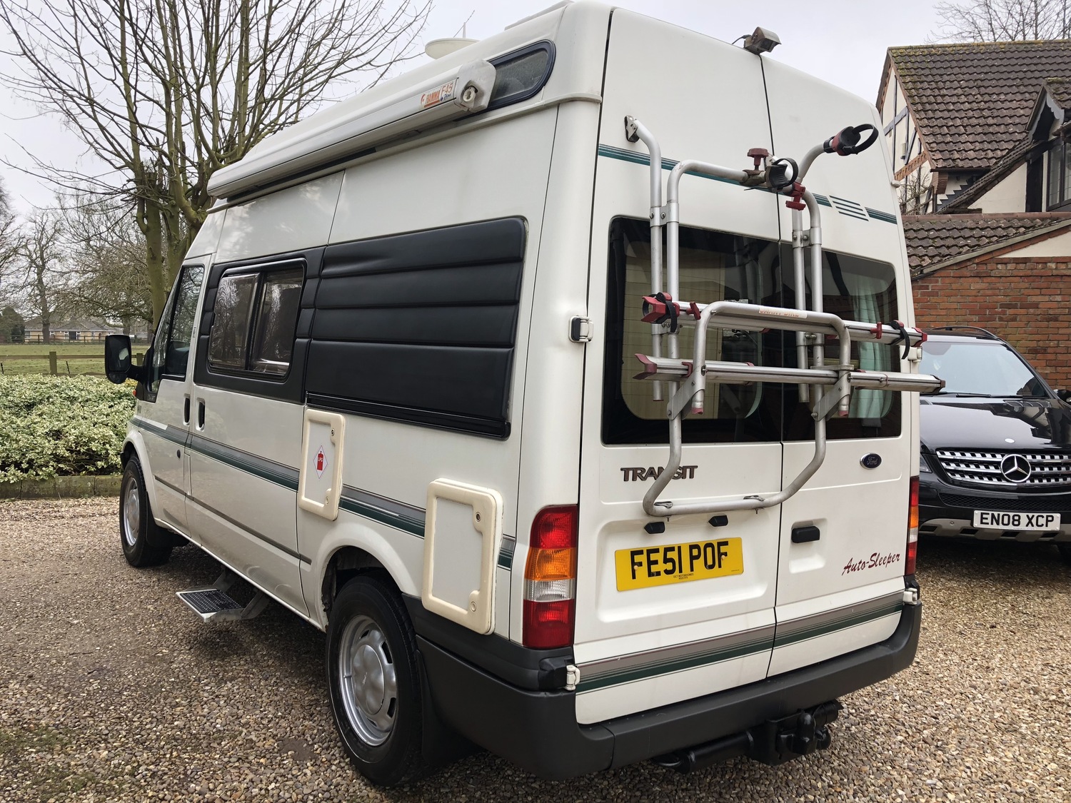 Auto Sleeper Duetto Camper Van - 2001(51)reg Ford Transit 2.4TD - 54520 ...