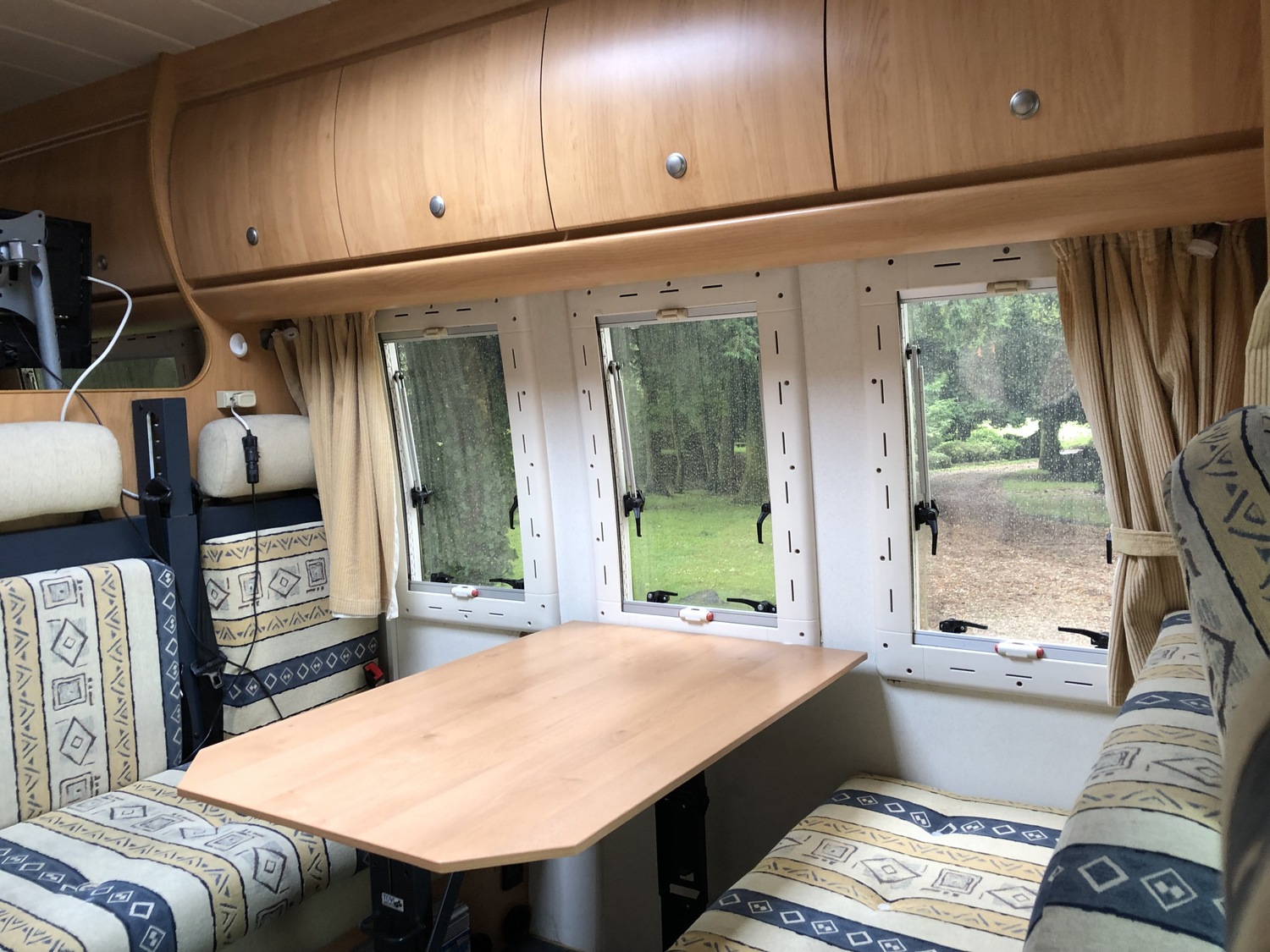 Hobby 700 Motorhome Fixed Bed 5 Berth Tag Axle 4.5t RHD Fiat Ducato 2.8 ...