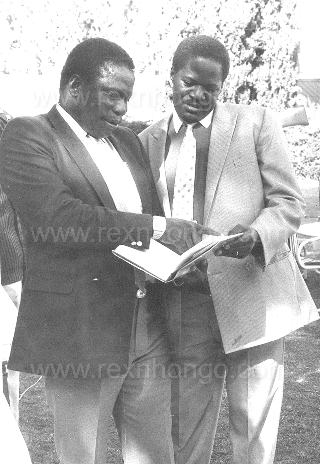 Gallery | Army and Politics in Zimbabwe | Solomon Mujuru | Rex Nhongo