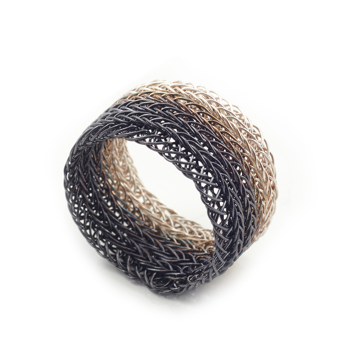 Black and silver knit ring by Milena Zu