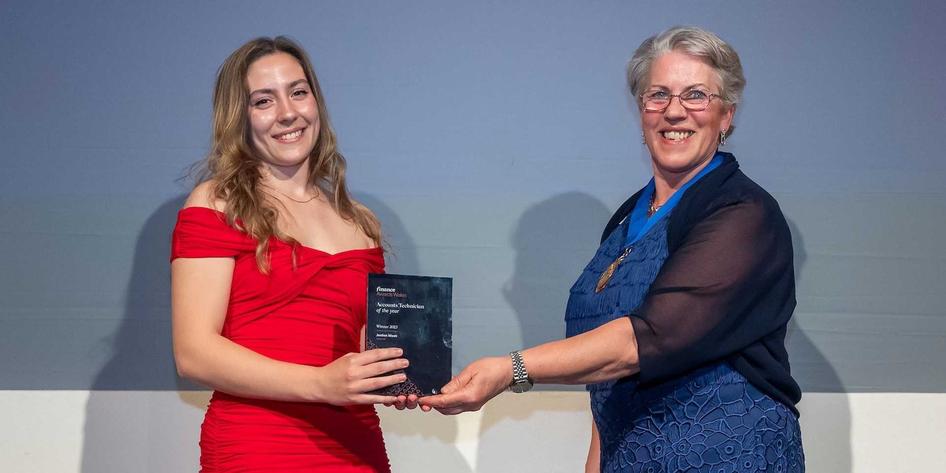 AAT celebrates accounting technicians at Finance Awards Wales | AAT news