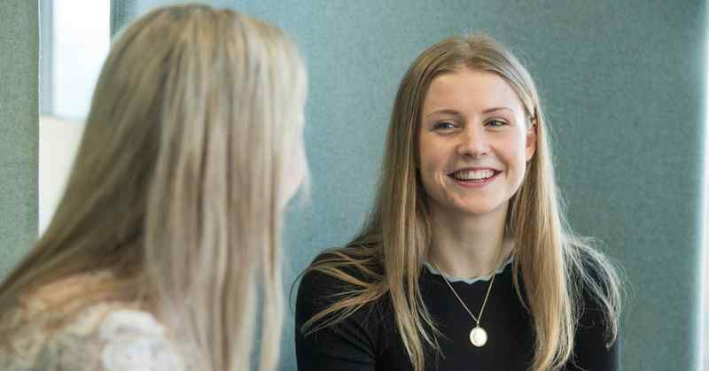 Qualification specifications and outlines | AAT