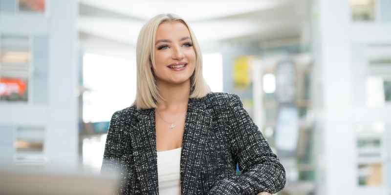 Delivering apprenticeships as a training provider | AAT