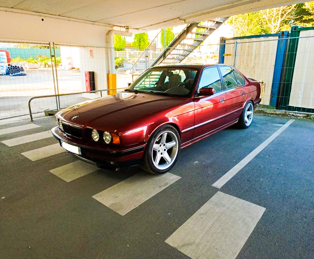 Rénovation d'une BMW E34 V8 de 1993 Calypsorot Metallic - Ulule