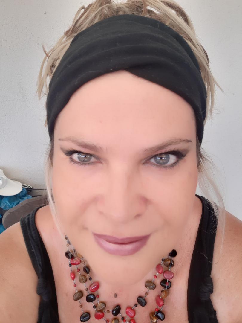 Valanaturo, communication et massage assis