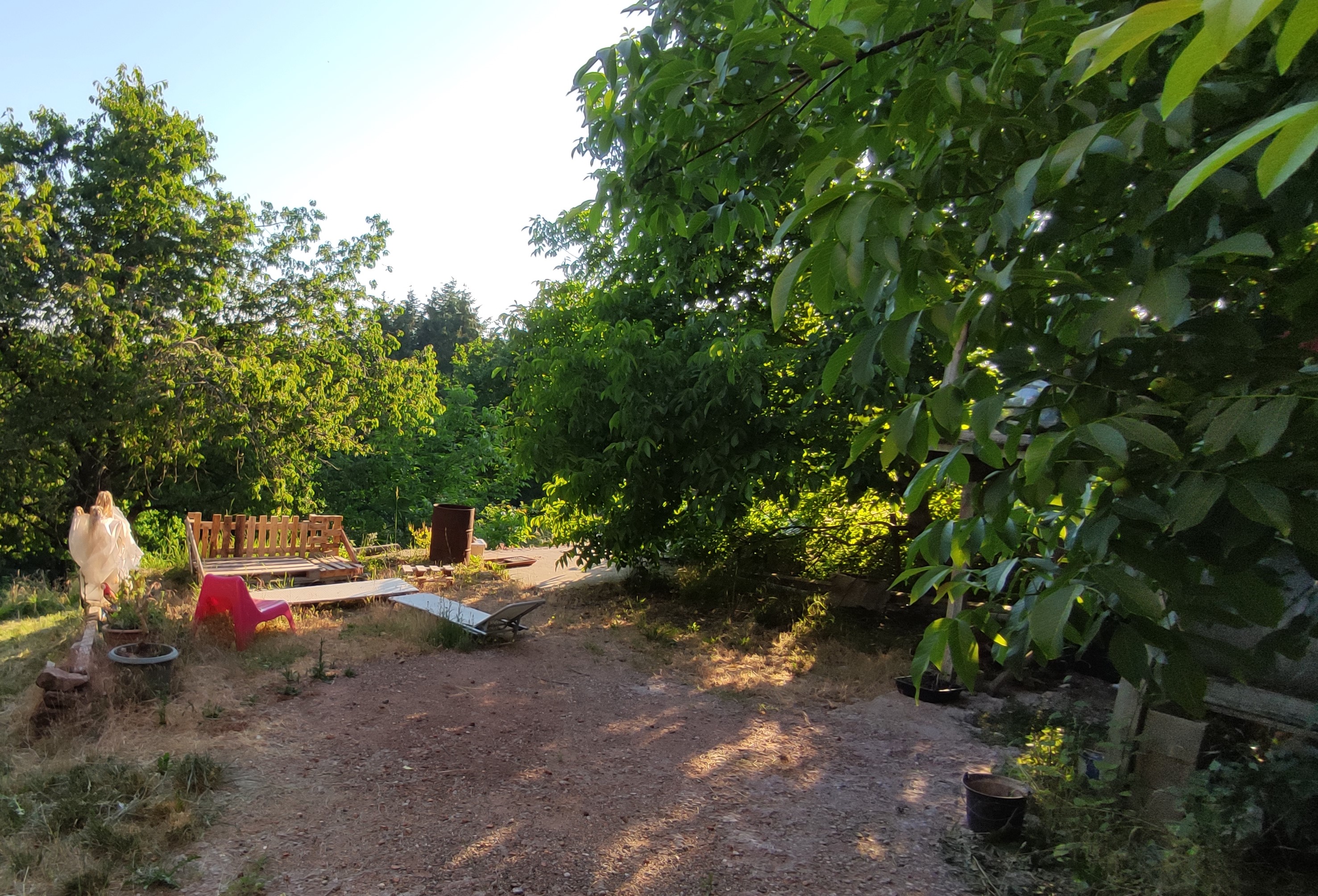 Atelier jardin de biodiversité, art et Yoga à Eschbourg