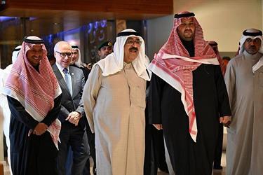 News 24 | Pictures.. The Crown Prince of Kuwait on a tour of the ...