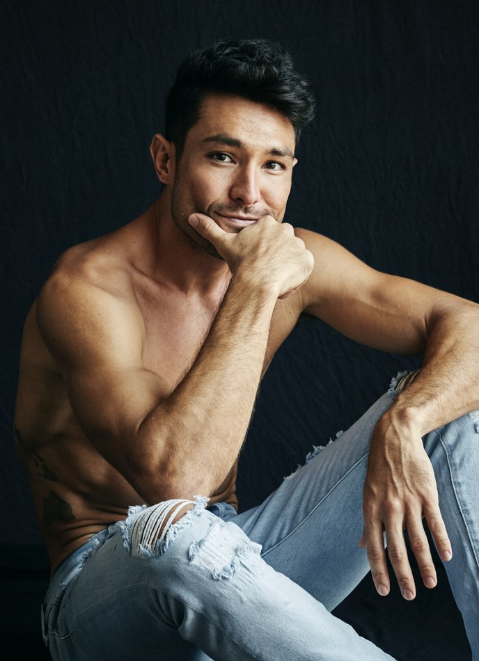 Renew Artists Hawaii | Matthew Nelms