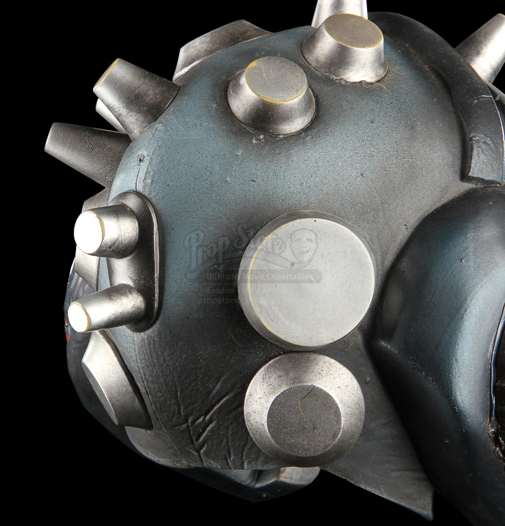 THE FIFTH ELEMENT (1997) - Fhloston Paradise Medic Helmet - Current ...