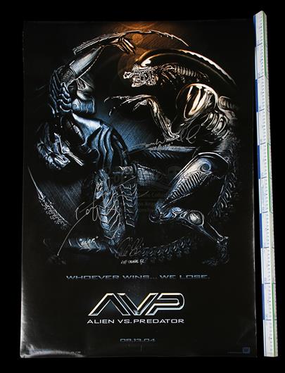 ALIEN VS. PREDATOR (2004) - Autographed Limited Edition One Sheet ...