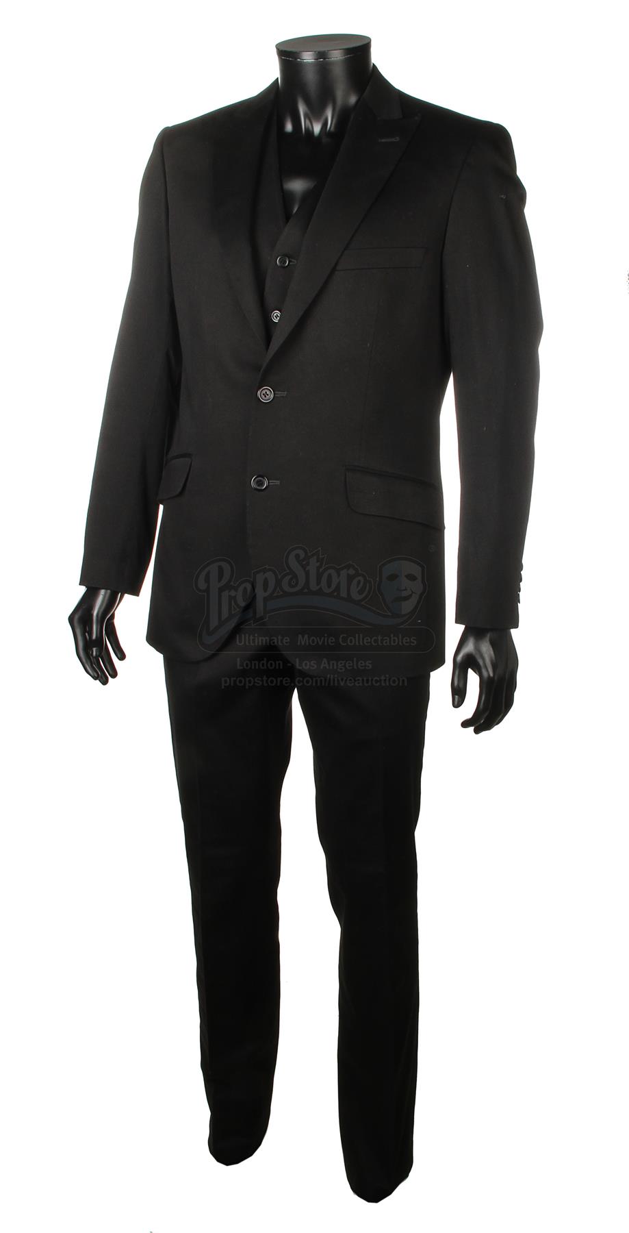 HITMAN: AGENT 47 (2015) - Agent 47's (Rupert Friend) Three Piece Suit ...